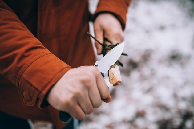 How to Sharpen a Knife With a Rock